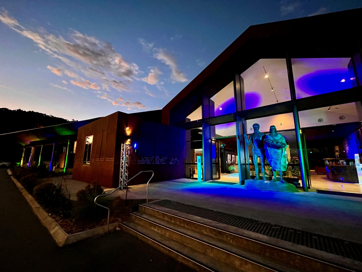 Murrook Culture Centre wins prestigious Aboriginal Heritage Award ...