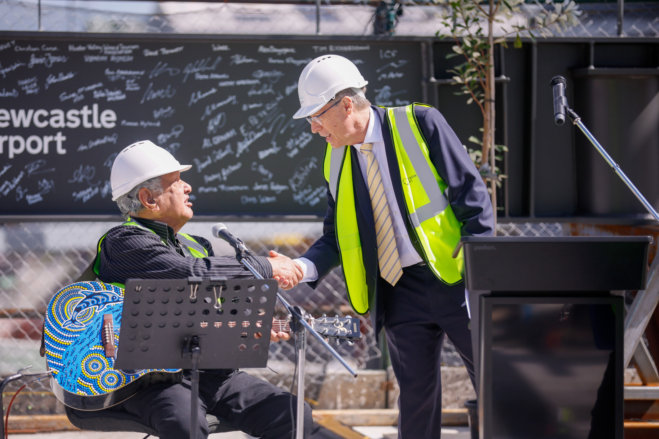 Newcastle Airport reaches milestone as final roof beam lifted in ...